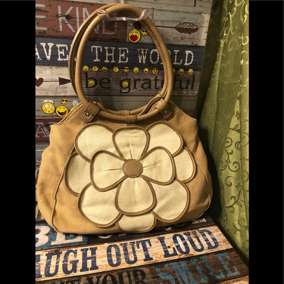 Kim Rogers | Bags | New Beige Kim Rodgers Flower Handbag | Poshmark